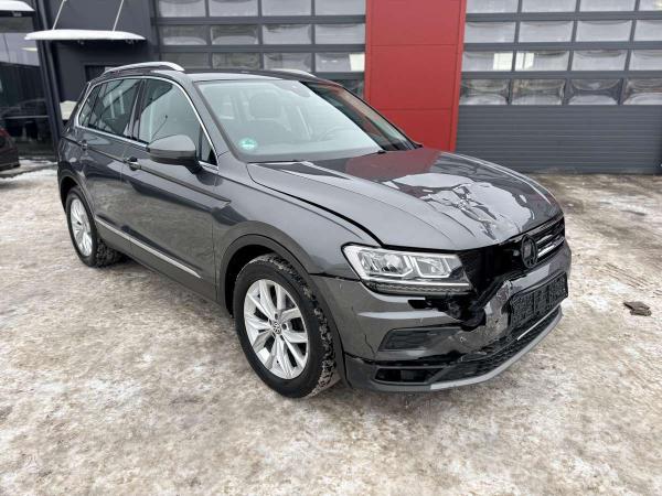 Pelēks Volkswagen Tiguan 2019 Kauņa, ar dzinēja tilpumu 1.97 L un nobraukumu 160 tūkst. km par 9700 €, foto 7 vietnē AUTOMOTO.COM.LV