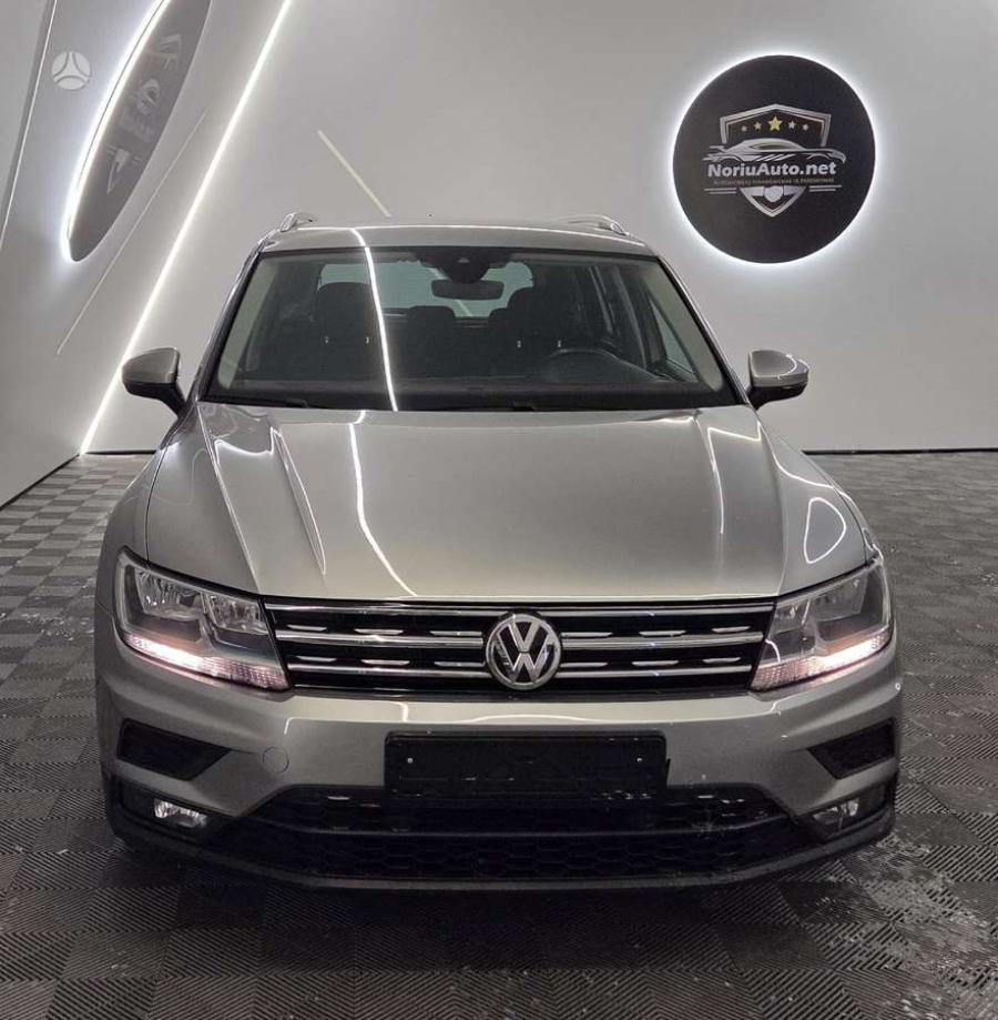 Grey Volkswagen Tiguan 2019 in Marijampole, with an engine capacity of 1.97 L and mileage of 293 thousand km for 13650 €, photo 27 on AUTOMOTO.COM.LV