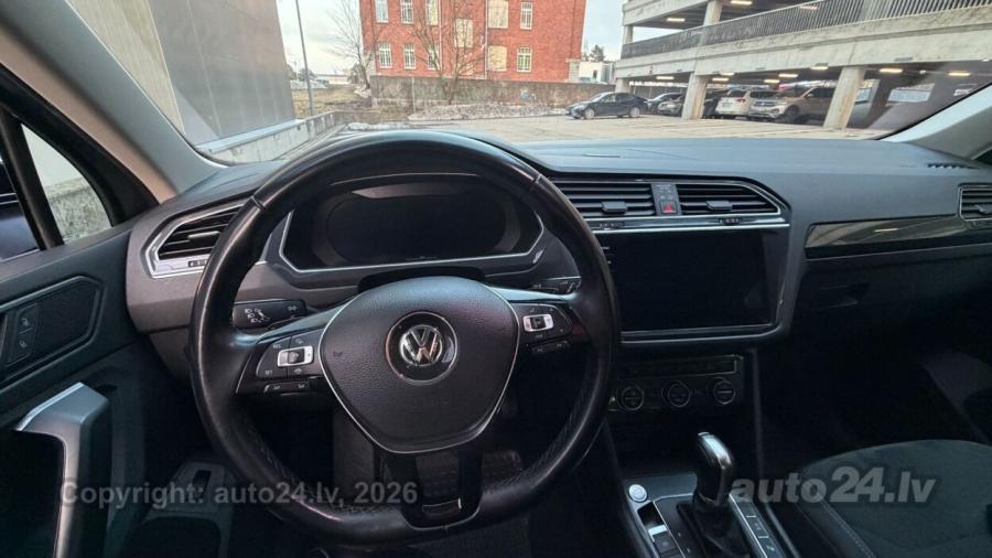 Pelēks Volkswagen Tiguan 2019 Tallina, ar dzinēja tilpumu 2.00 L un nobraukumu 110 tūkst. km par 22000 €, foto 9 vietnē AUTOMOTO.COM.LV