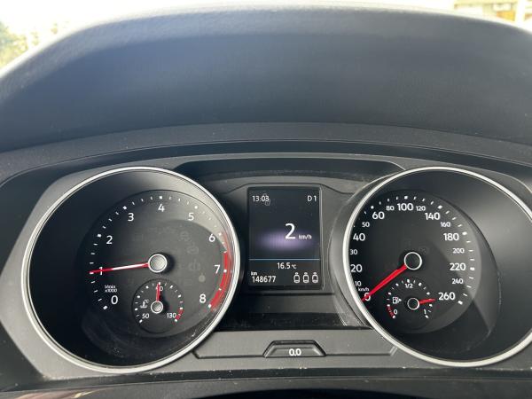 Pelēks Volkswagen Tiguan 2019 Viļņa, ar dzinēja tilpumu 1.50 L un nobraukumu 151 tūkst. km par 18900 €, foto 4 vietnē AUTOMOTO.COM.LV
