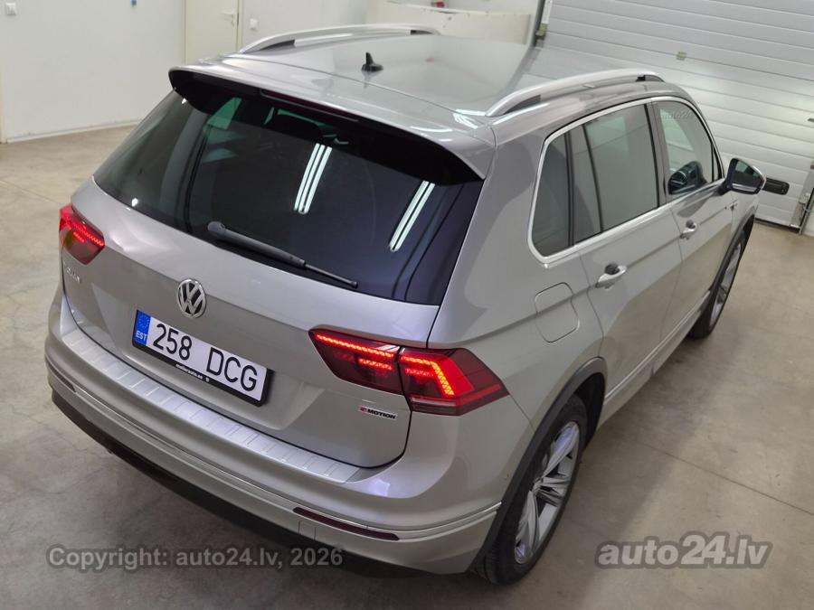 Pelēks Volkswagen Tiguan 2019 Hāpsalu, ar dzinēja tilpumu 2.00 L un nobraukumu 84 tūkst. km par 21999 €, foto 10 vietnē AUTOMOTO.COM.LV