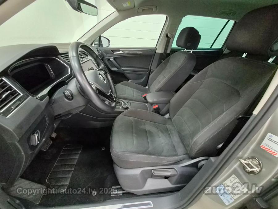 Pelēks Volkswagen Tiguan 2019 Hāpsalu, ar dzinēja tilpumu 2.00 L un nobraukumu 84 tūkst. km par 21999 €, foto 12 vietnē AUTOMOTO.COM.LV