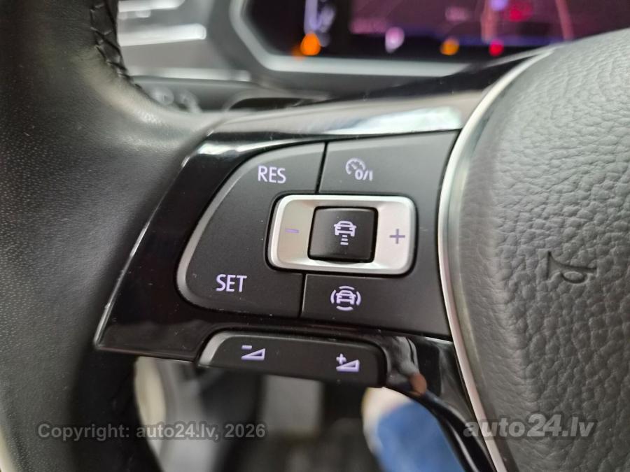 Pelēks Volkswagen Tiguan 2019 Hāpsalu, ar dzinēja tilpumu 2.00 L un nobraukumu 84 tūkst. km par 21999 €, foto 23 vietnē AUTOMOTO.COM.LV