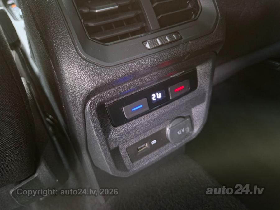 Pelēks Volkswagen Tiguan 2019 Hāpsalu, ar dzinēja tilpumu 2.00 L un nobraukumu 84 tūkst. km par 21999 €, foto 27 vietnē AUTOMOTO.COM.LV