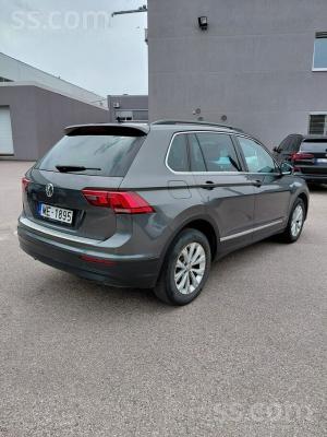 Pelēks Volkswagen Tiguan 2019 Rīga, ar dzinēja tilpumu 2.00 L un nobraukumu 186 tūkst. km par 14500 €, foto 4 vietnē AUTOMOTO.COM.LV