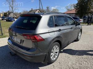 Pelēks Volkswagen Tiguan 2019 Ventspils, ar dzinēja tilpumu 2.00 L un nobraukumu 102 tūkst. km par 18900 €, foto 7 vietnē AUTOMOTO.COM.LV