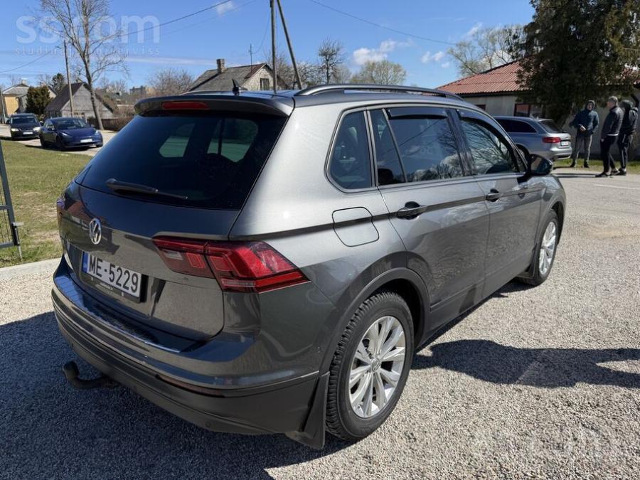 Pelēks Volkswagen Tiguan 2019 Ventspils, ar dzinēja tilpumu 2.00 L un nobraukumu 102 tūkst. km par 18900 €, foto 7 vietnē AUTOMOTO.COM.LV