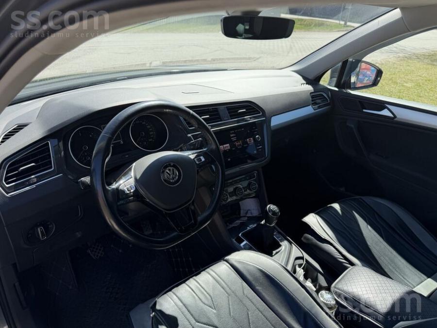 Pelēks Volkswagen Tiguan 2019 Ventspils, ar dzinēja tilpumu 2.00 L un nobraukumu 102 tūkst. km par 18900 €, foto 11 vietnē AUTOMOTO.COM.LV