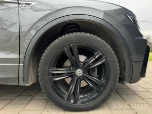 Pelēks Volkswagen Tiguan 2019 Cēsis, ar dzinēja tilpumu 2.00 L un nobraukumu 141 tūkst. km par 24200 €, foto 8 vietnē AUTOMOTO.COM.LV