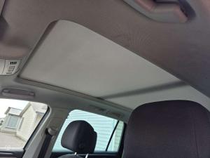 Grey Volkswagen Tiguan 2019 in Vilnius, with an engine capacity of 1.97 L and mileage of 215 thousand km for 16500 €, photo 8 on AUTOMOTO.COM.LV