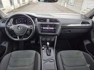 Grey Volkswagen Tiguan 2019 in Vilnius, with an engine capacity of 1.97 L and mileage of 215 thousand km for 16500 €, photo 11 on AUTOMOTO.COM.LV