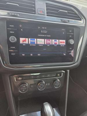 Grey Volkswagen Tiguan 2019 in Vilnius, with an engine capacity of 1.97 L and mileage of 215 thousand km for 16500 €, photo 16 on AUTOMOTO.COM.LV