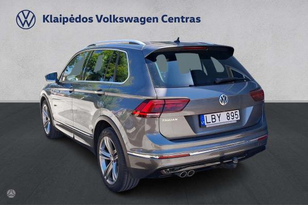 Pelēks Volkswagen Tiguan 2019 Klaipėda, ar dzinēja tilpumu 1.97 L un nobraukumu 121 tūkst. km par 23300 €, foto 4 vietnē AUTOMOTO.COM.LV