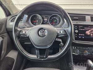 Pelēks Volkswagen Tiguan 2019 Rīga, ar dzinēja tilpumu 2.00 L un nobraukumu 180 tūkst. km par 15990 €, foto 25 vietnē AUTOMOTO.COM.LV