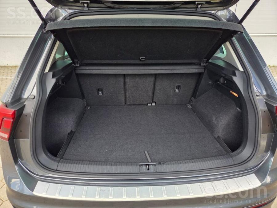 Pelēks Volkswagen Tiguan 2019 Rīga, ar dzinēja tilpumu 2.00 L un nobraukumu 180 tūkst. km par 15990 €, foto 28 vietnē AUTOMOTO.COM.LV