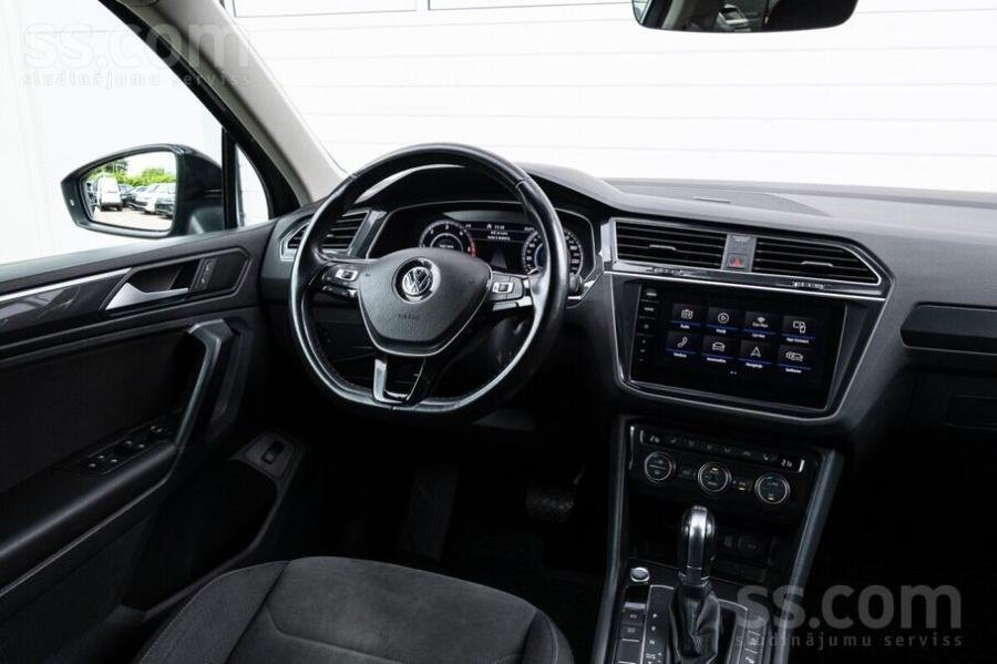 Pelēks Volkswagen Tiguan 2019 Rīga, ar dzinēja tilpumu 2.00 L un nobraukumu 56 tūkst. km par 19950 €, foto 10 vietnē AUTOMOTO.COM.LV