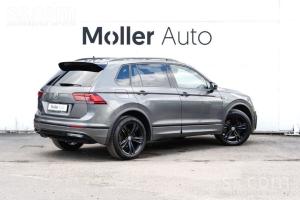 Grey Volkswagen Tiguan 2019 in Riga, with an engine capacity of 2.00 L and mileage of 214 thousand km for 20850 €, photo 5 on AUTOMOTO.COM.LV