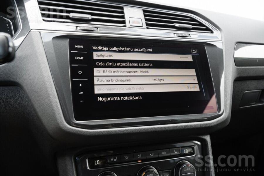 Grey Volkswagen Tiguan 2019 in Riga, with an engine capacity of 2.00 L and mileage of 214 thousand km for 20850 €, photo 27 on AUTOMOTO.COM.LV