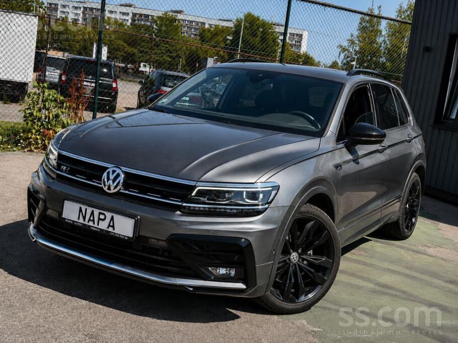 Grey Volkswagen Tiguan 2019 in Riga, with an engine capacity of 2.00 L and mileage of 108 thousand km for 21900 €, photo 1 on AUTOMOTO.COM.LV