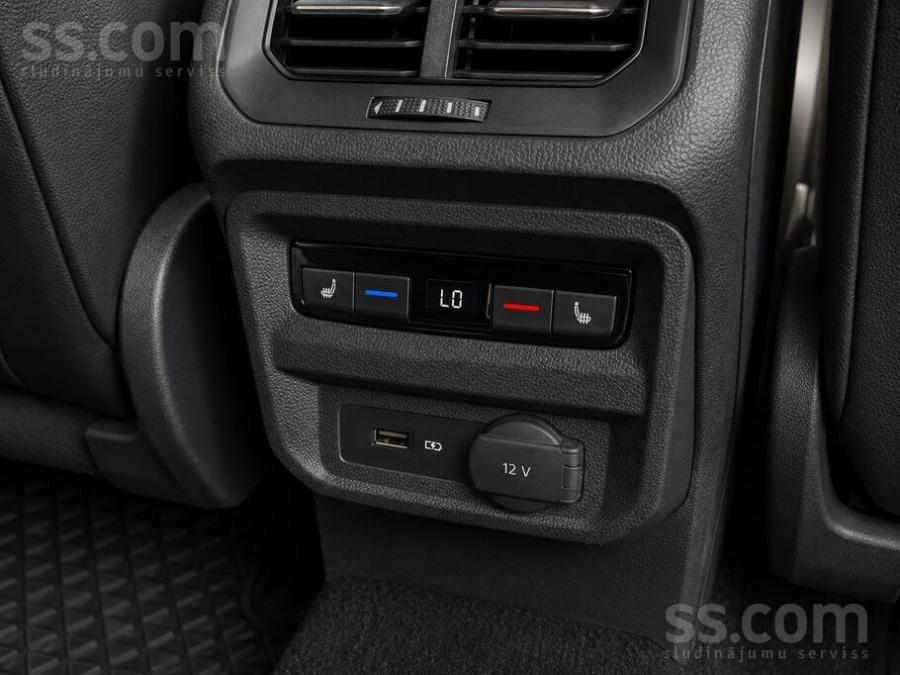 Grey Volkswagen Tiguan 2019 in Riga, with an engine capacity of 2.00 L and mileage of 108 thousand km for 21900 €, photo 17 on AUTOMOTO.COM.LV