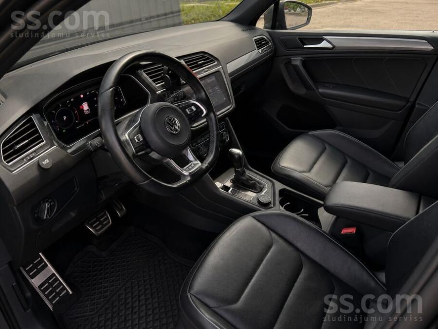 Grey Volkswagen Tiguan 2019 in Riga, with an engine capacity of 2.00 L and mileage of 108 thousand km for 21900 €, photo 20 on AUTOMOTO.COM.LV