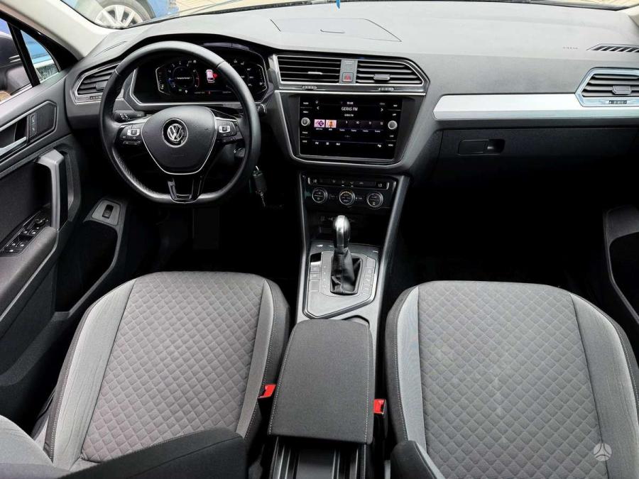 Pelēks Volkswagen Tiguan 2019 Kauņa, ar dzinēja tilpumu 1.50 L un nobraukumu 226 tūkst. km par 15500 €, foto 9 vietnē AUTOMOTO.COM.LV