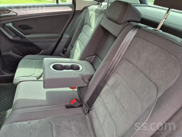 Grey Volkswagen Tiguan 2019 in Riga, with an engine capacity of 2.00 L and mileage of 107 thousand km for 19900 €, photo 9 on AUTOMOTO.COM.LV