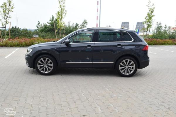 Pelēks Volkswagen Tiguan 2019 Viļņa, ar dzinēja tilpumu 1.50 L un nobraukumu 88 tūkst. km par 16950 €, foto 4 vietnē AUTOMOTO.COM.LV