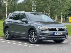 Pelēks Volkswagen Tiguan 2019 Jelgava, ar dzinēja tilpumu 2.00 L un nobraukumu 218 tūkst. km par 17500 €, foto 3 vietnē AUTOMOTO.COM.LV