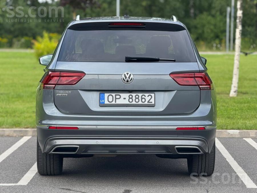 Pelēks Volkswagen Tiguan 2019 Jelgava, ar dzinēja tilpumu 2.00 L un nobraukumu 218 tūkst. km par 17500 €, foto 7 vietnē AUTOMOTO.COM.LV