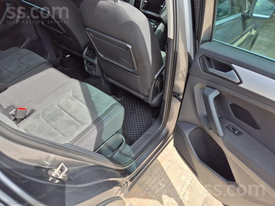 Pelēks Volkswagen Tiguan 2019 Rīga, ar dzinēja tilpumu 2.00 L un nobraukumu 107 tūkst. km par 18300 €, foto 7 vietnē AUTOMOTO.COM.LV