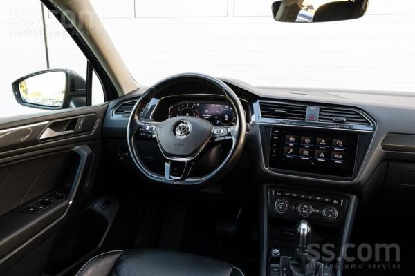 Grey Volkswagen Tiguan 2019 in Riga, with an engine capacity of 2.00 L and mileage of 113 thousand km for 21950 €, photo 9 on AUTOMOTO.COM.LV