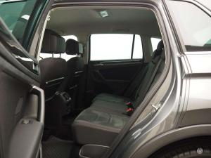 Grey Volkswagen Tiguan 2019 in Vilnius, with an engine capacity of 1.97 L and mileage of 137 thousand km for 20900 €, photo 14 on AUTOMOTO.COM.LV