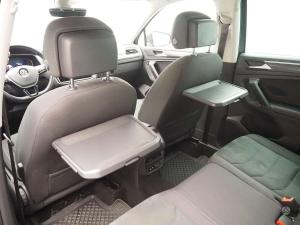 Grey Volkswagen Tiguan 2019 in Vilnius, with an engine capacity of 1.97 L and mileage of 137 thousand km for 20900 €, photo 17 on AUTOMOTO.COM.LV