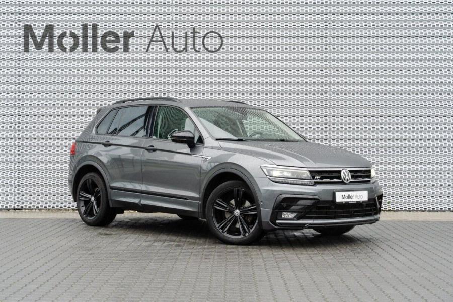 Grey Volkswagen Tiguan 2019 in Marupe, with an engine capacity of 2.00 L and mileage of 161 thousand km for 19200 €, photo 3 on AUTOMOTO.COM.LV