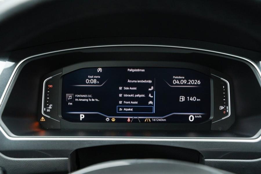 Grey Volkswagen Tiguan 2019 in Marupe, with an engine capacity of 2.00 L and mileage of 161 thousand km for 19200 €, photo 14 on AUTOMOTO.COM.LV