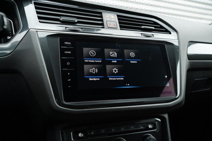 Grey Volkswagen Tiguan 2019 in Marupe, with an engine capacity of 2.00 L and mileage of 161 thousand km for 19200 €, photo 21 on AUTOMOTO.COM.LV