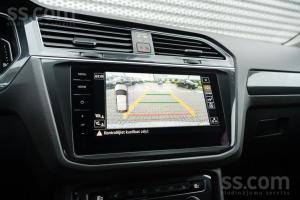Pelēks Volkswagen Tiguan 2019 Rīga, ar dzinēja tilpumu 2.00 L un nobraukumu 161 tūkst. km par 19200 €, foto 15 vietnē AUTOMOTO.COM.LV