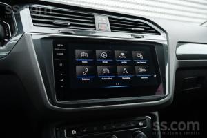 Pelēks Volkswagen Tiguan 2019 Rīga, ar dzinēja tilpumu 2.00 L un nobraukumu 161 tūkst. km par 19200 €, foto 16 vietnē AUTOMOTO.COM.LV