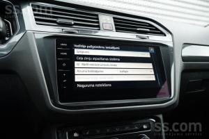 Pelēks Volkswagen Tiguan 2019 Rīga, ar dzinēja tilpumu 2.00 L un nobraukumu 161 tūkst. km par 19200 €, foto 19 vietnē AUTOMOTO.COM.LV