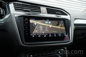 Pelēks Volkswagen Tiguan 2019 Rīga, ar dzinēja tilpumu 2.00 L un nobraukumu 161 tūkst. km par 19200 €, foto 23 vietnē AUTOMOTO.COM.LV