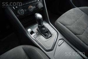 Pelēks Volkswagen Tiguan 2019 Rīga, ar dzinēja tilpumu 2.00 L un nobraukumu 161 tūkst. km par 19200 €, foto 25 vietnē AUTOMOTO.COM.LV