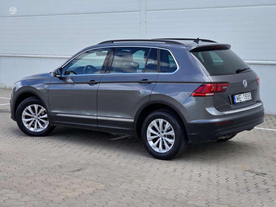 Pelēks Volkswagen Tiguan 2019 Rīga, ar dzinēja tilpumu 1.97 L un nobraukumu 178 tūkst. km par 15700 €, foto 12 vietnē AUTOMOTO.COM.LV