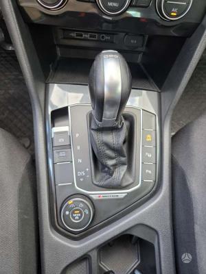 Pelēks Volkswagen Tiguan 2019 Rīga, ar dzinēja tilpumu 1.97 L un nobraukumu 178 tūkst. km par 15700 €, foto 45 vietnē AUTOMOTO.COM.LV