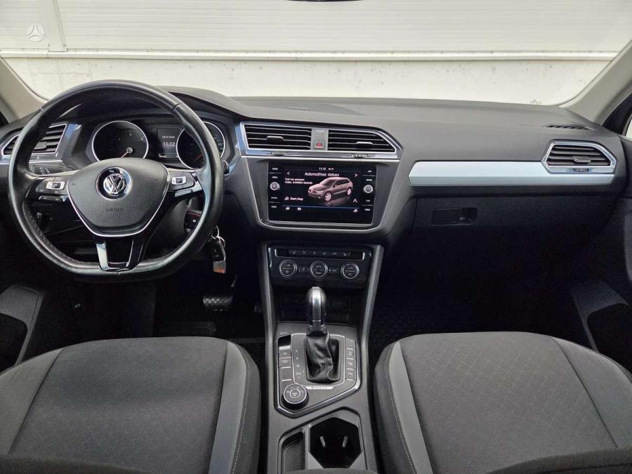Pelēks Volkswagen Tiguan 2019 Rīga, ar dzinēja tilpumu 1.97 L un nobraukumu 178 tūkst. km par 15700 €, foto 52 vietnē AUTOMOTO.COM.LV