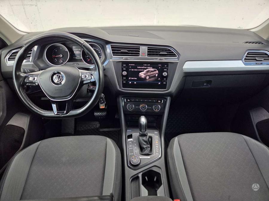 Pelēks Volkswagen Tiguan 2019 Rīga, ar dzinēja tilpumu 1.97 L un nobraukumu 178 tūkst. km par 15700 €, foto 55 vietnē AUTOMOTO.COM.LV