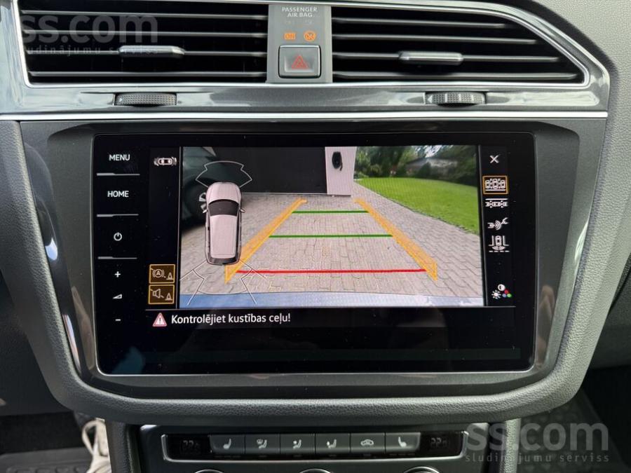 Grey Volkswagen Tiguan 2019 in Jurmala, with an engine capacity of 2.00 L and mileage of 55 thousand km for 20800 €, photo 12 on AUTOMOTO.COM.LV