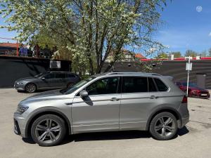 Grey Volkswagen Tiguan 2019 in Klaipeda, with an engine capacity of 1.97 L and mileage of 160 thousand km for 18900 €, photo  on AUTOMOTO.COM.LV