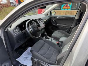 Grey Volkswagen Tiguan 2019 in Klaipeda, with an engine capacity of 1.97 L and mileage of 160 thousand km for 18900 €, photo 8 on AUTOMOTO.COM.LV