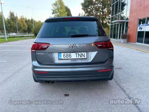 Grey Volkswagen Tiguan 2019 in Tallinn, with an engine capacity of 1.50 L and mileage of 121 thousand km for 17900 €, photo 8 on AUTOMOTO.COM.LV